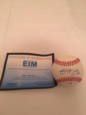 Ryan Sweeney Autographed Signed Baseball -COA- Cubs White Sox Athletics ...