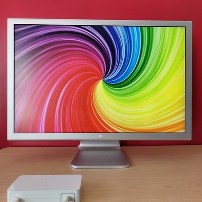 Apple 30" Cinema HD Display Monitor A1083 + 150W Power Adapter A1098 ...