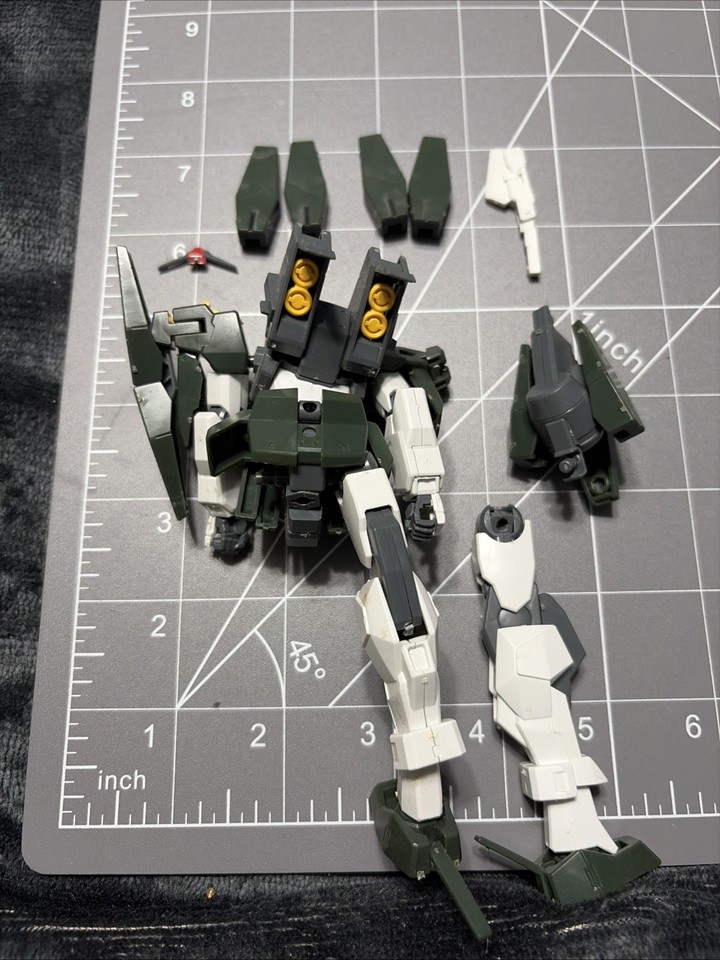 BAS2401230 1/144 CHERUDIM GUNDAM SAGA TYPE.GBF HG 5” Figure Model | eBay