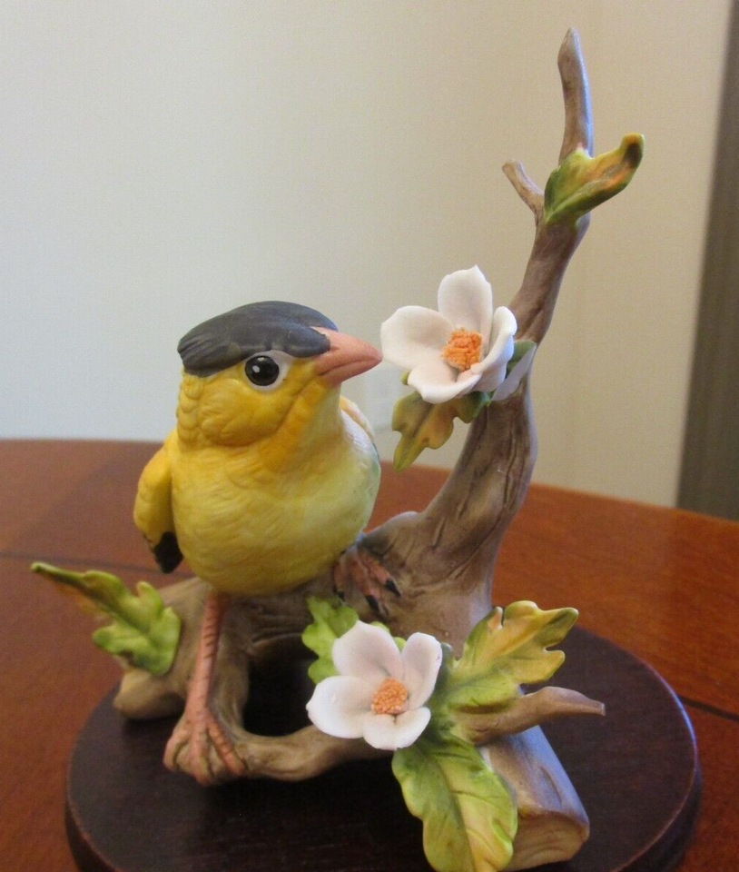 VTG LEFTON CHINA HAND PAINTED GOLDFINCH YELLOW BIRD FIGURINE 06304 W ...