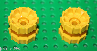 Lego Technic Yellow Tread Hub ref 32007/set 7243.8257.7248.8419.8414 | eBay