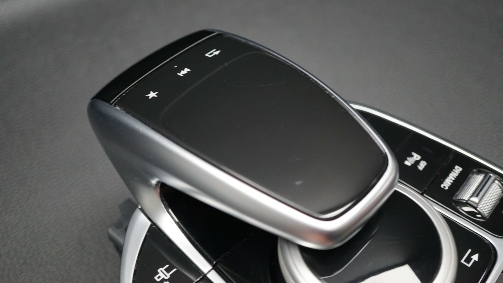 OEM MERCEDES BENZ W205 TOUCHPAD A2059009927 A2059005915 A2059056507 ...