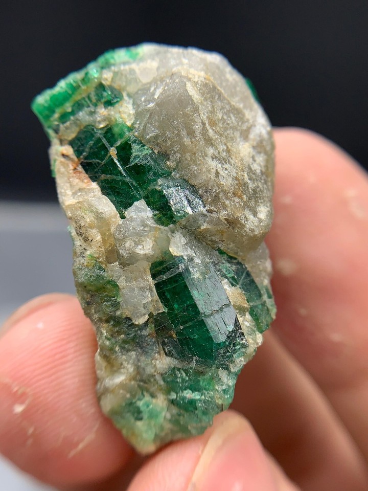 17GM | Collector Grade Emerald Crystal Bunch in Matrix Specimen | Swat ...