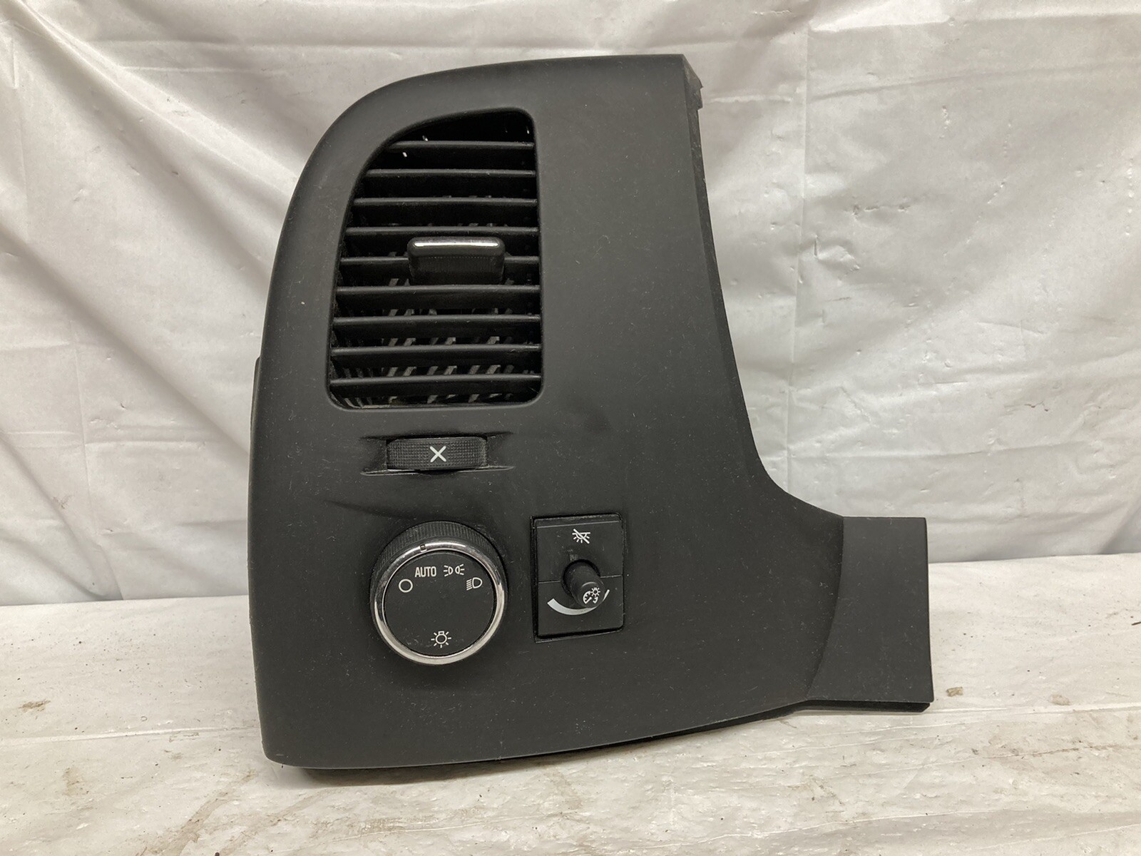 GM 25783289 Base LH Trim GM 25858426 Headlight / Dome Light Control | eBay