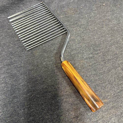 Vintage Cake Breaker Cutter Brown Marble Bakelite Handle Comb MCM | eBay