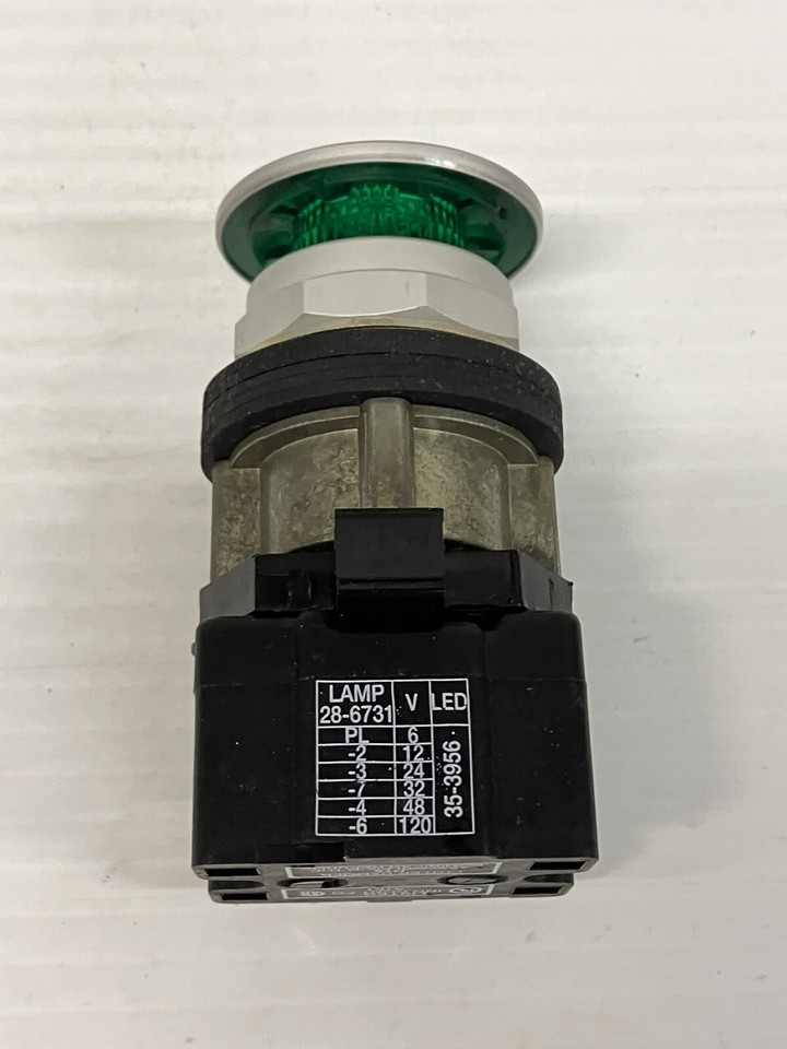 EATON HT8FBGV3 Illuminated Push-Pull 2 Position Operator Green 24VAC ...