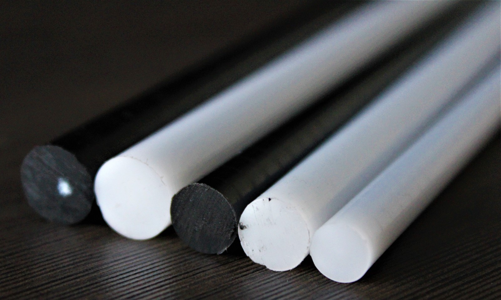 Acetal POM-C Plastic Round Bar Rod BLACK / WHITE (NATURAL) | Diameters ...