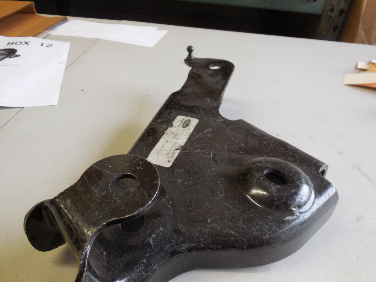 NEW 1999 - 2003 FORD F150 REAR AXLE MOUNTING BRACKET ASSEMBLY XL3Z ...