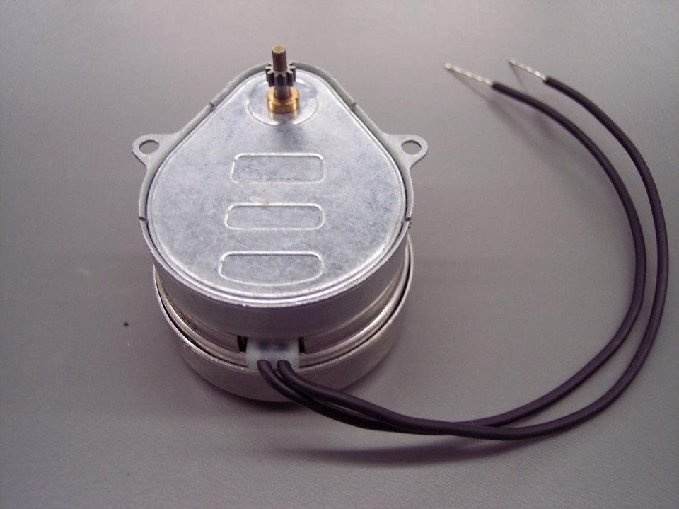 NEW GLO-DIAL 110v 1RPM 60hz ELECTRIC CLOCK MOTOR -- GLO DIAL synchron ...