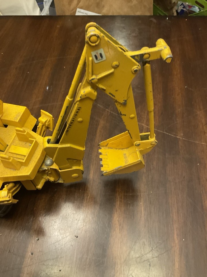 International Front End Metal Loader Toy 1/16 Vintage | eBay