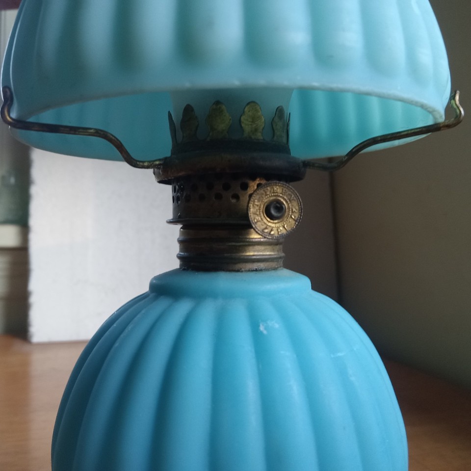 1890 RARE BLUE OPAQUE GLASS PEARL BABY McKEE MINIATURE OIL LAMP W ...