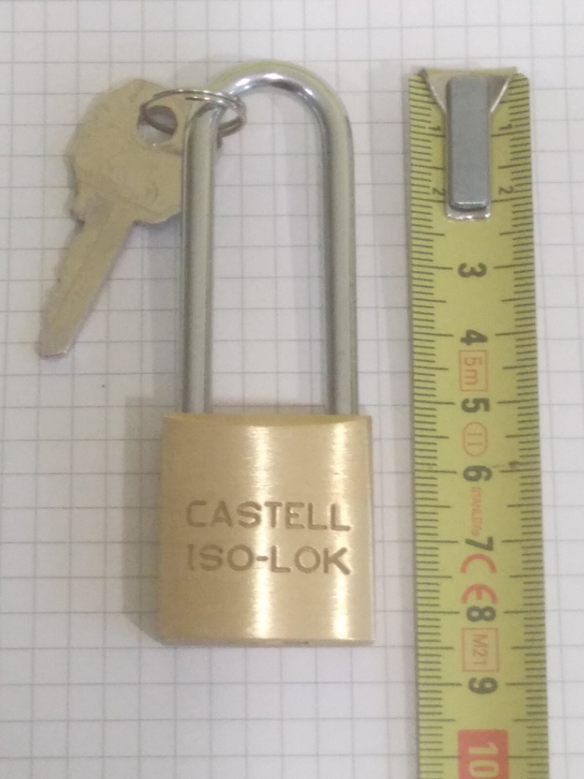 CASTELL ISOLOCK Padlock single key 50mm shackle brass 30mm body 85mm ...
