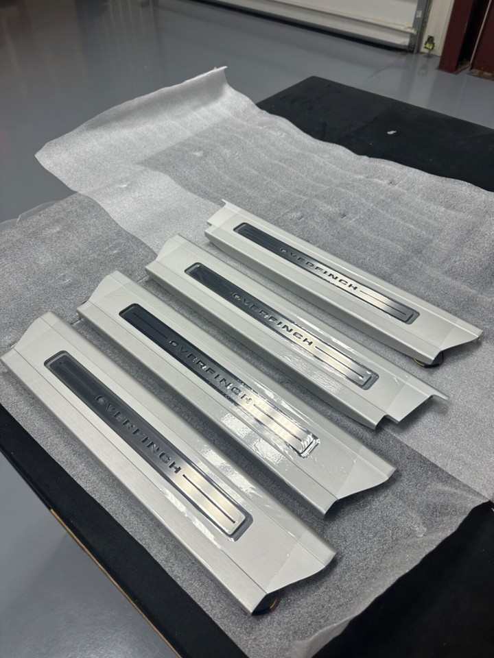 OVERFINCH ILLUMINATED DOOR SILL TREAD PLATES FOR RANGE ROVER L405 LWB ...