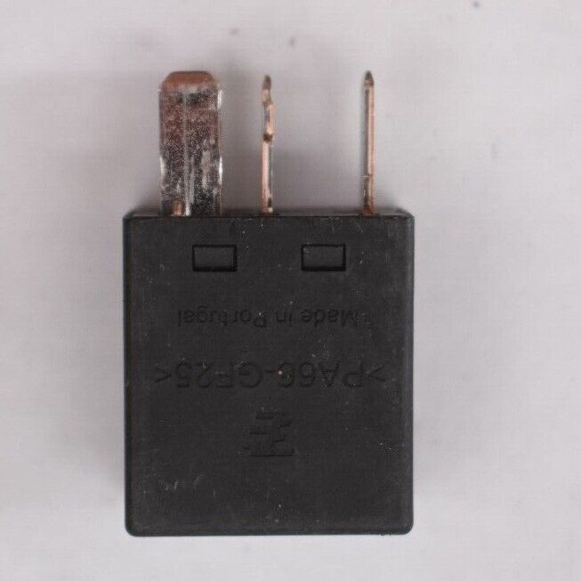 Lot Of 26 TE Connectivity 5-Pin 12 Volt Relay PA66-GF25 Automotive ...