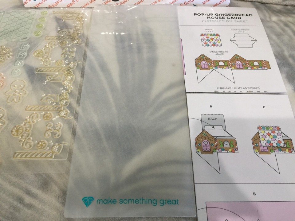 Diamond Press DP POP-UP GINGERBREAD HOUSE Stamp and Die Set 786638 New ...