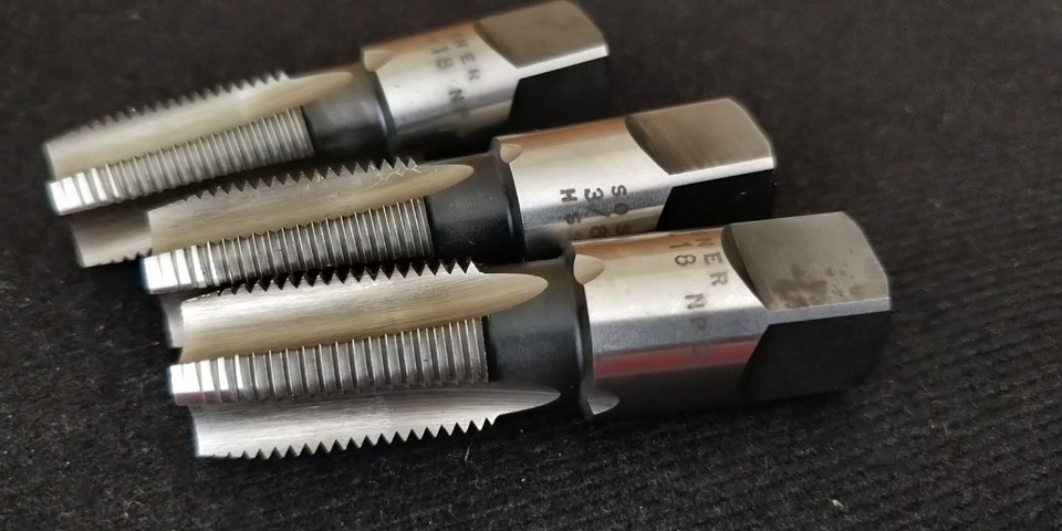 3 pieces SOSSNER Pipe Tap, 3/8"-18 NPS 4 Flutes, straight pipe tap HSS ...