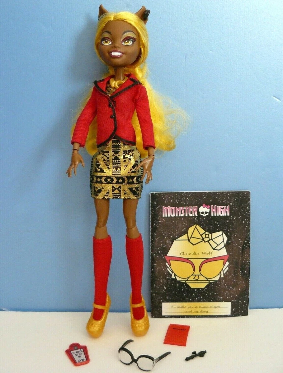 Monster High Frights Camera Action Clawdia Wolf