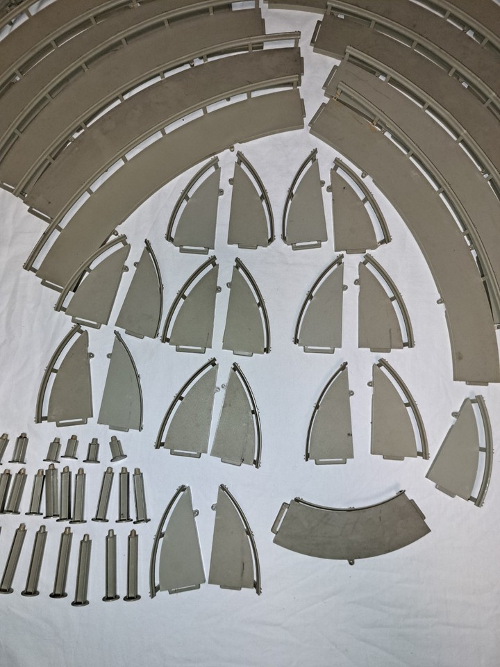 MONOGRAM 1:32 Slot Car 14” Apron Track Sections, L. R. Trans. Aprons ...