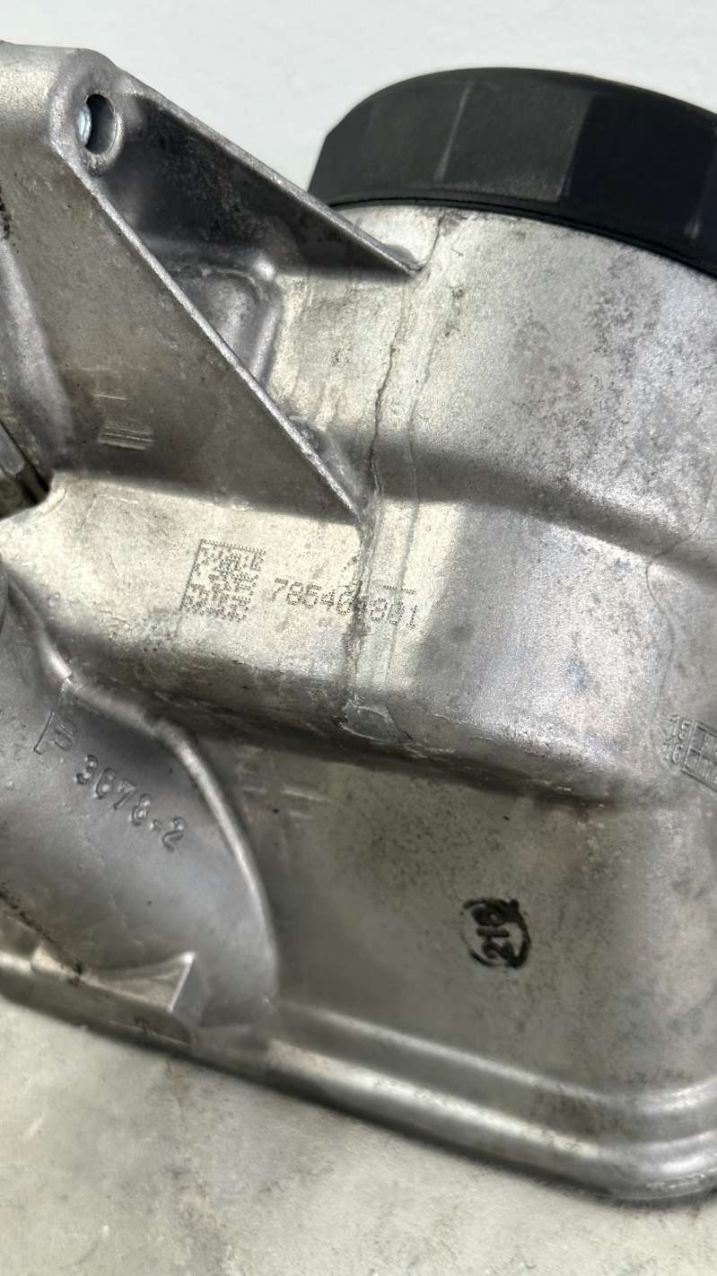 BMW F80 F82 F87 M2 M3 M4 S55 N55 Oil Filter Housing w/ Thermostat ...