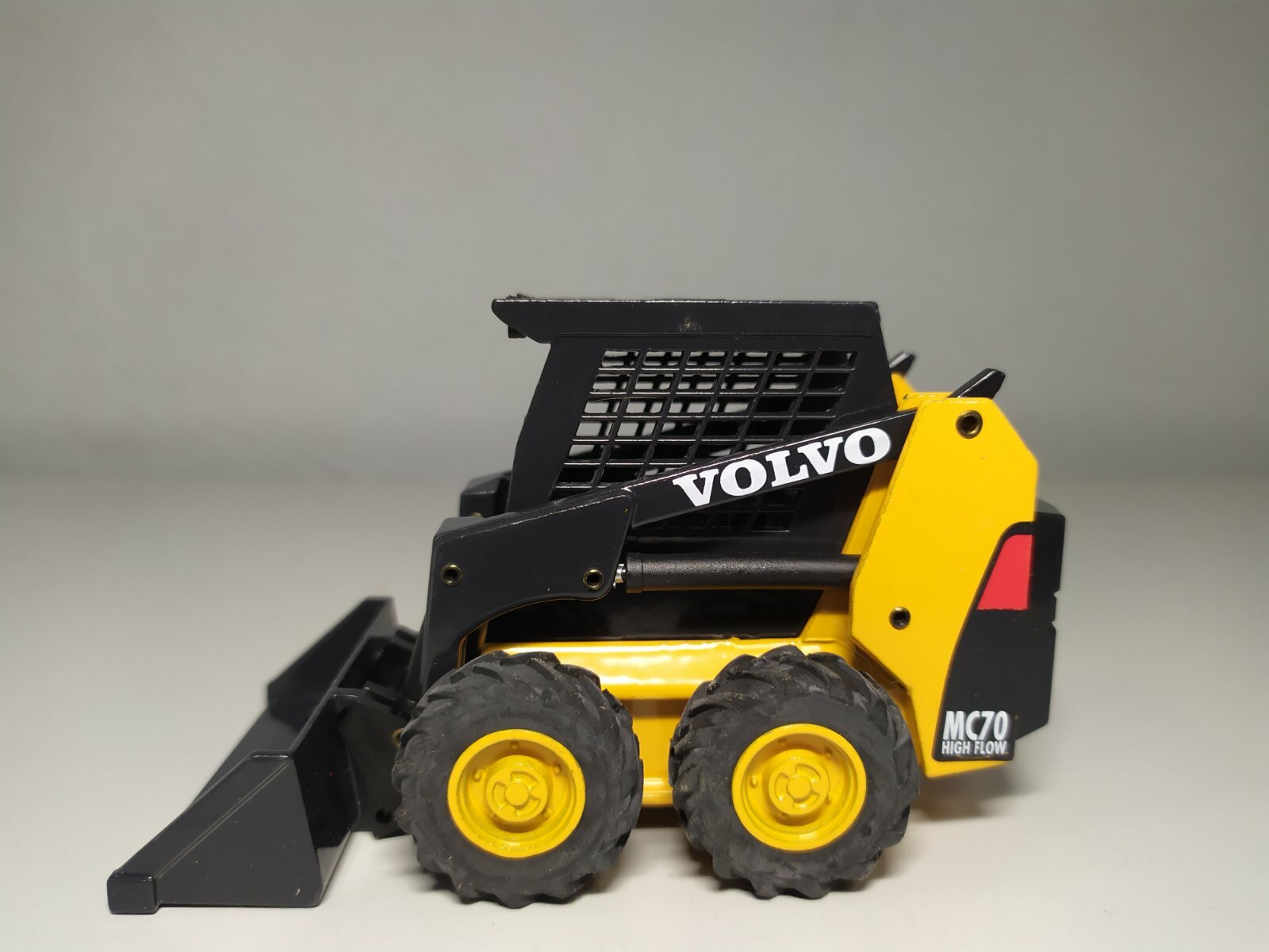 RARE JOAL 1:32 VOLVO MC70 SKID STEER LOADER - JO-213 | eBay