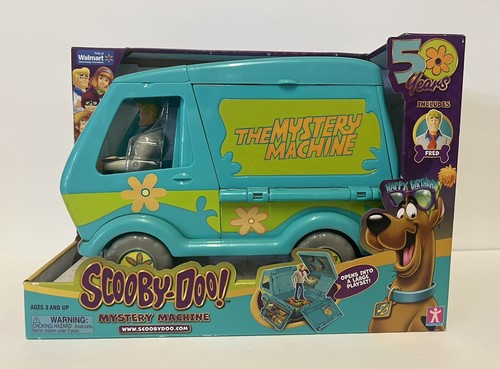Walmart Exclusive 50th Anniversary Scooby Doo Mystery Machine w/ Fred ...