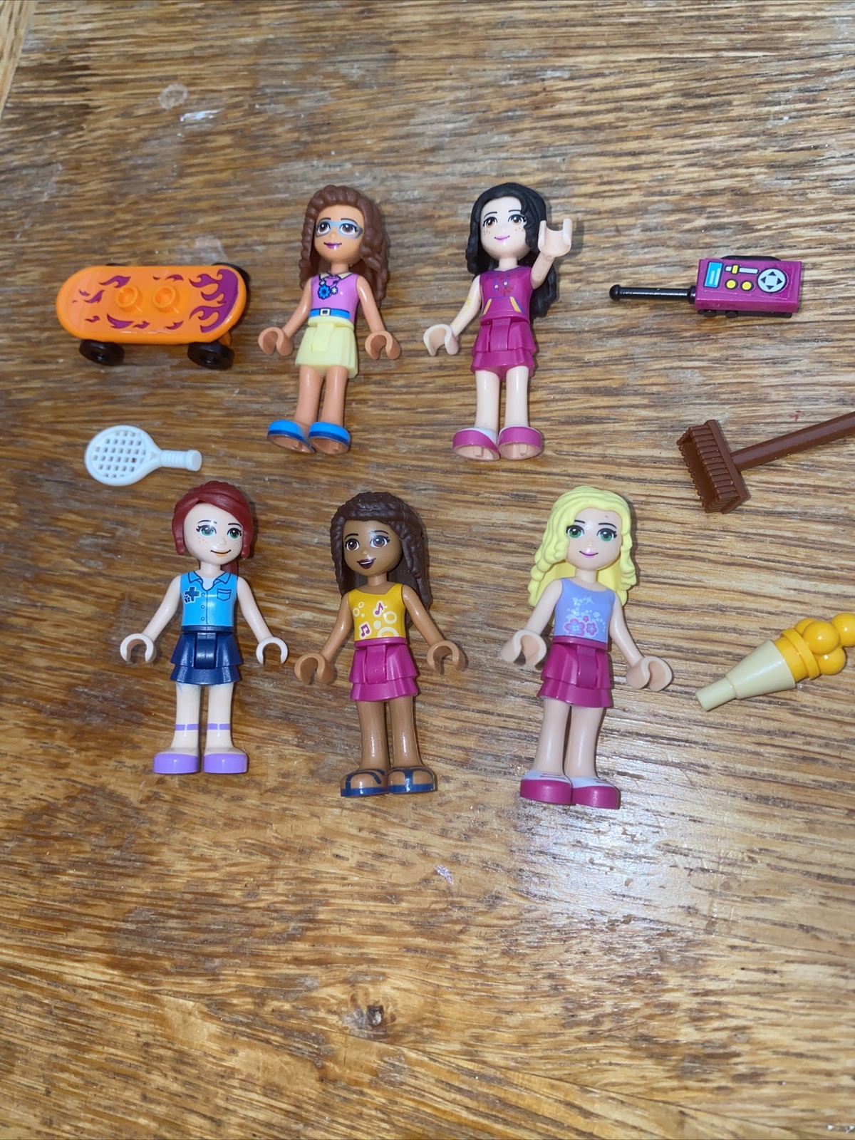 LEGO FRIENDS MINI FIGURES BUNDLE 5 figures with accessories | eBay UK