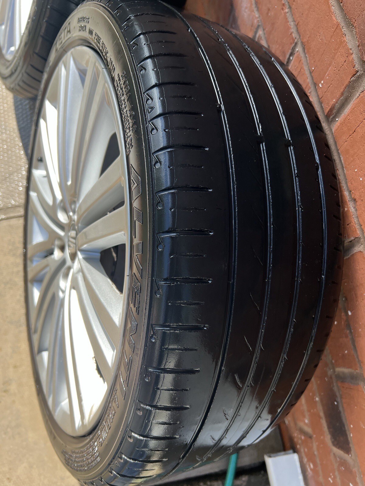 Genuine VW Polo GT Blue 17 Inch Alloy Wheels With 215/40/17 Tyres With ...