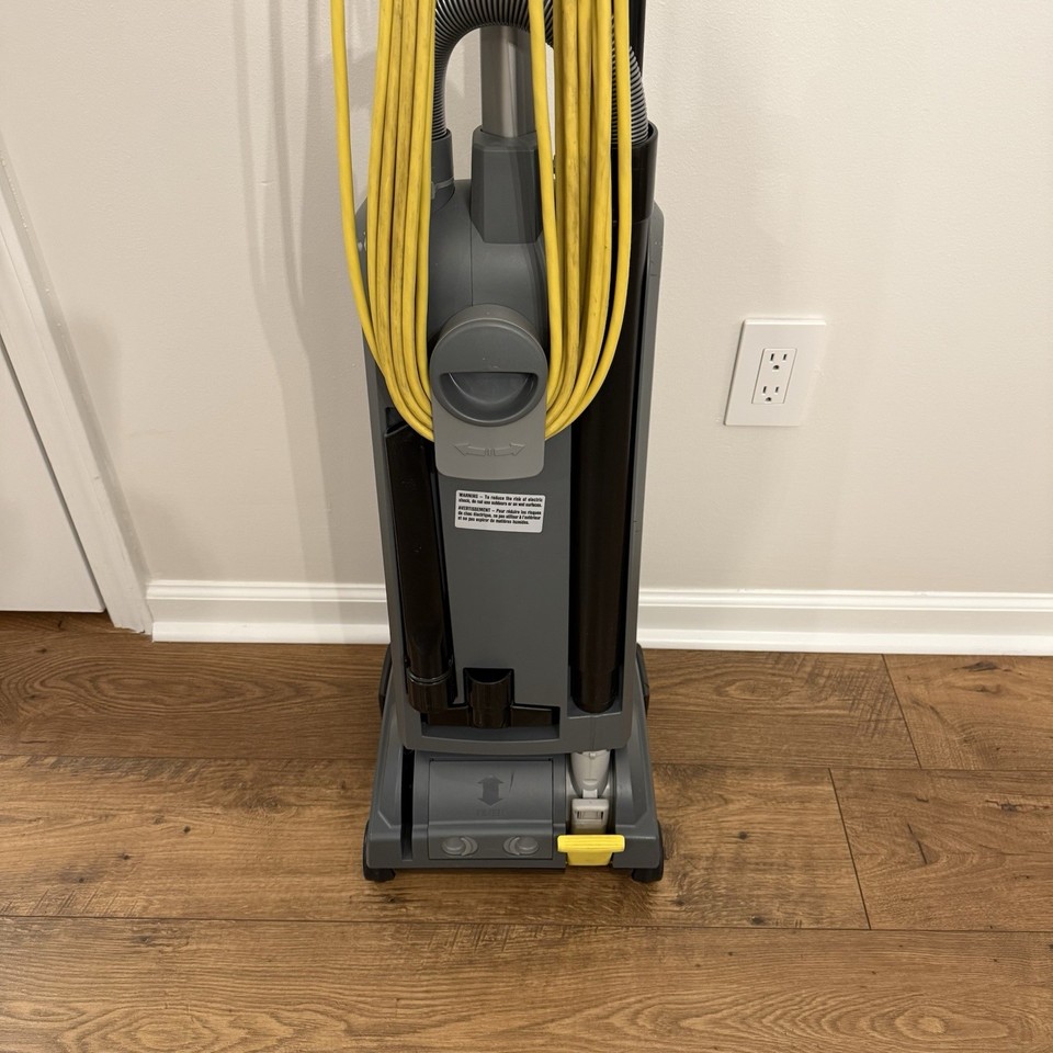 Windsor Sensor XP12 Vacuum w/accessories Fully Cleaned, New Bag and ...