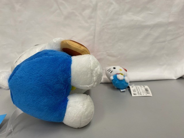Unused Hello Kitty x Doraemon collaboration stuffed toy mascot 4 pieces ...