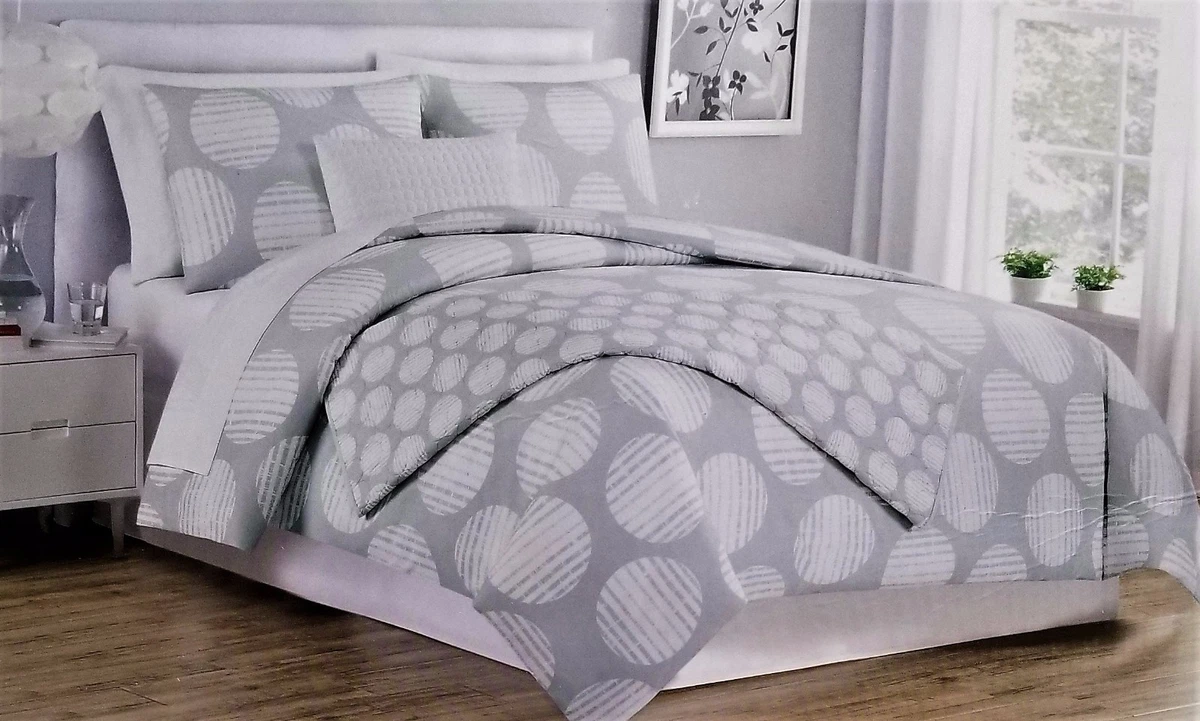 Max Studio Bedding Sets