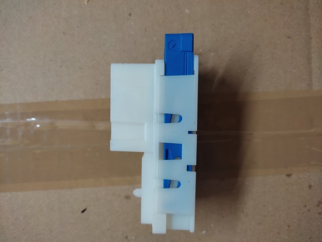 Genuine OEM Vehicle Power Control Module for BMW 61358795478 for sale ...