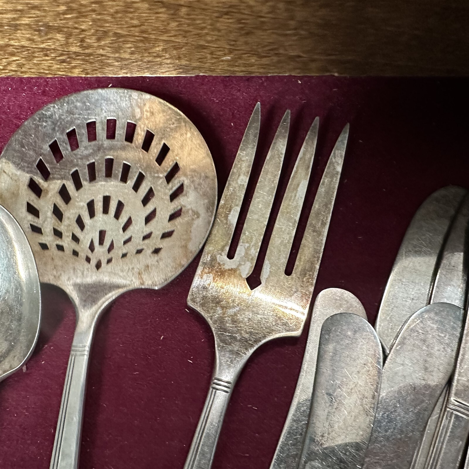 ART DECO 1937 NOBILITY PLATE CAPRICE PATTERN FLATWARE SET 114 PIECES ...