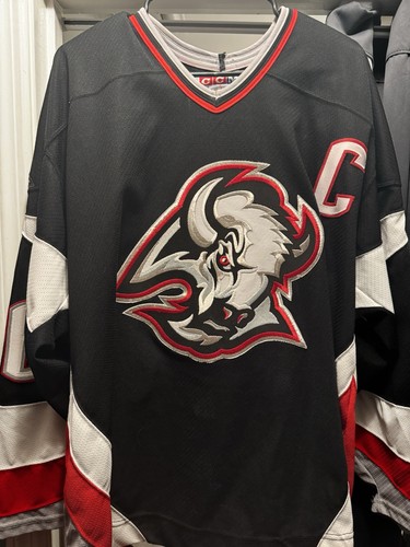 CCM Pat Lafontaine Buffalo Sabres Goat Head NHL Jersey Vintage Black ...