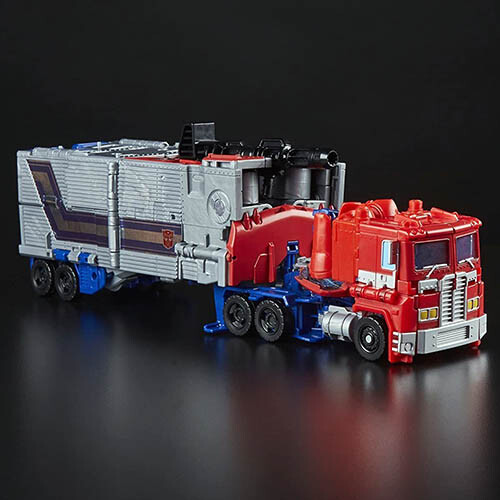 Transformers Optimus Prime Power of Primes Leader Evolution Figure ...