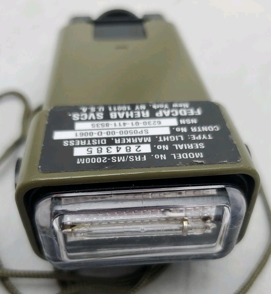 USGI IR Strobe MS-2000 Distress Marker Light Strobe NVG Helmet Beacon ...