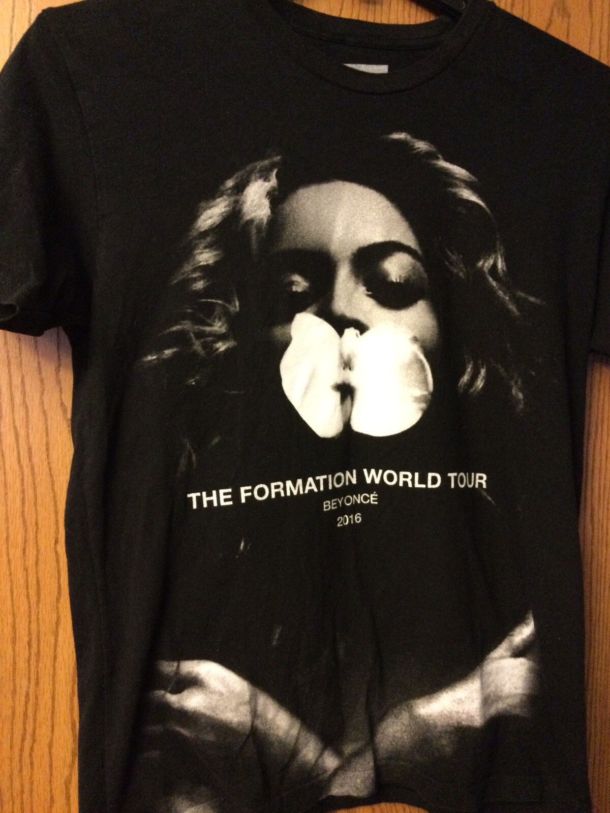 Beyonce - “The Formation” World Tour Black Shirt. M. - Gem