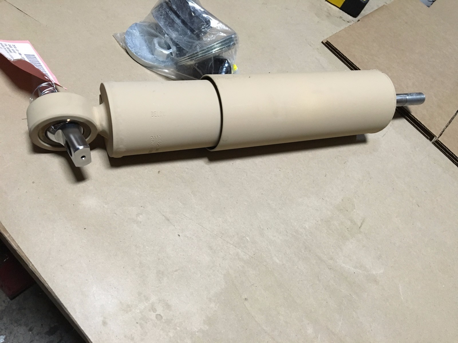 Oshkosh Direct Action Shock Absorber 24" 95SK242 | eBay