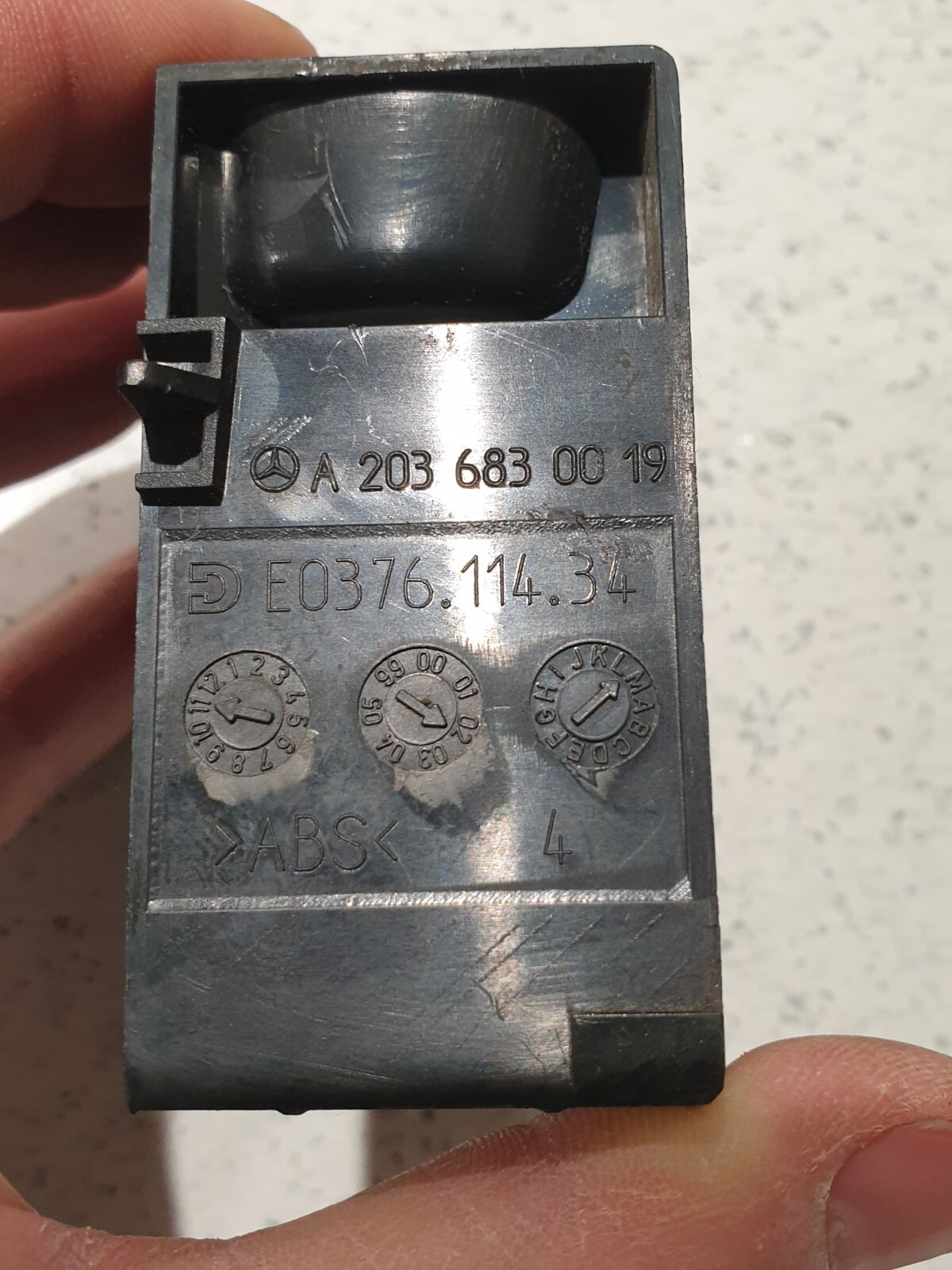 Mercedes-Benz W203 Centre Console Tray Insert 2036830019 | eBay UK