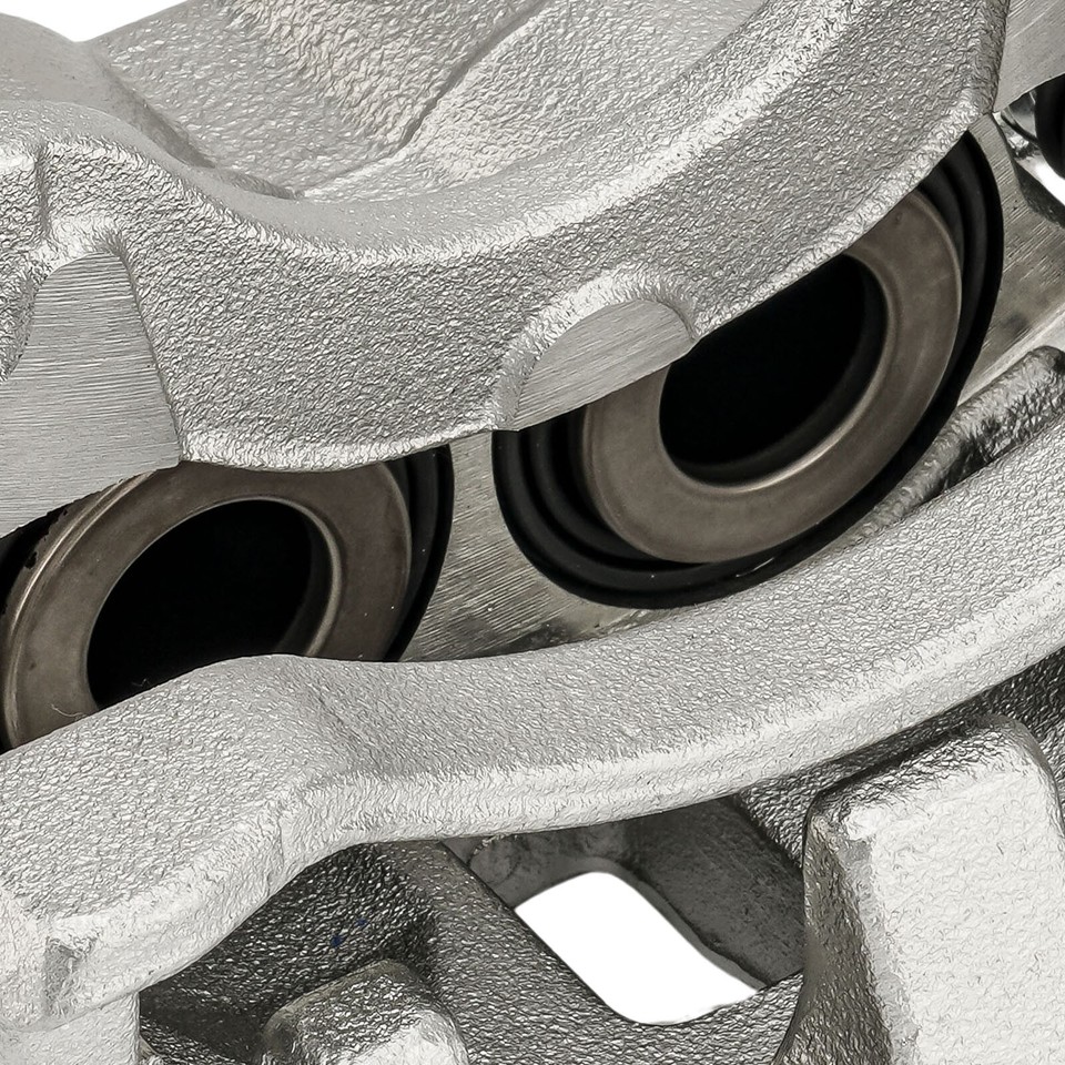 2x Front Left & Right Brake Calipers w/ Bracket for Jeep WJ Grand ...