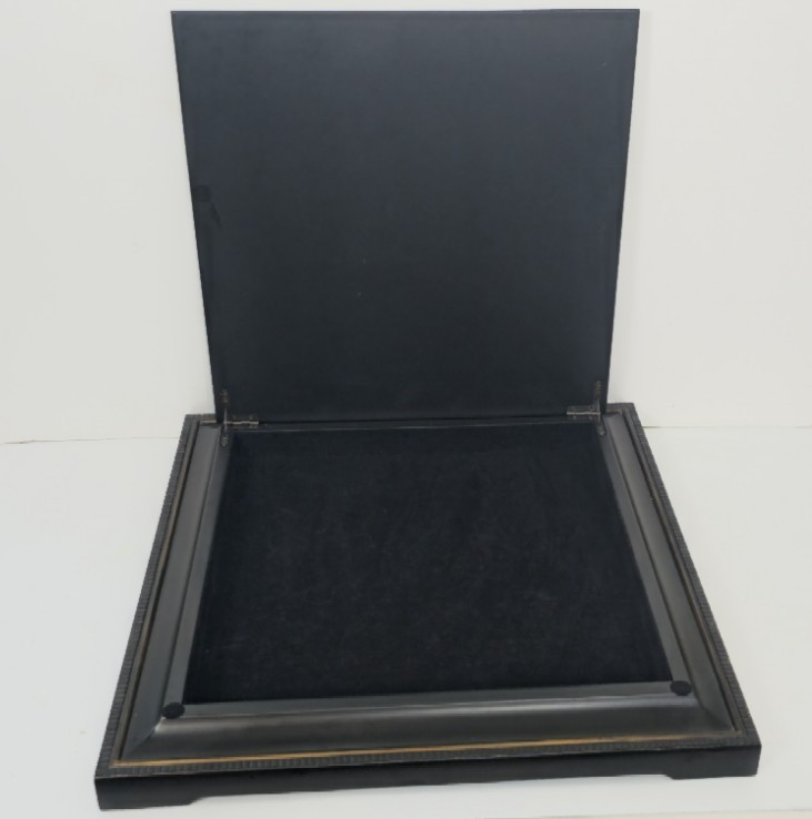 The BOMBAY Company Premium Large Wood Chess Checkers Box Set 2005 ...