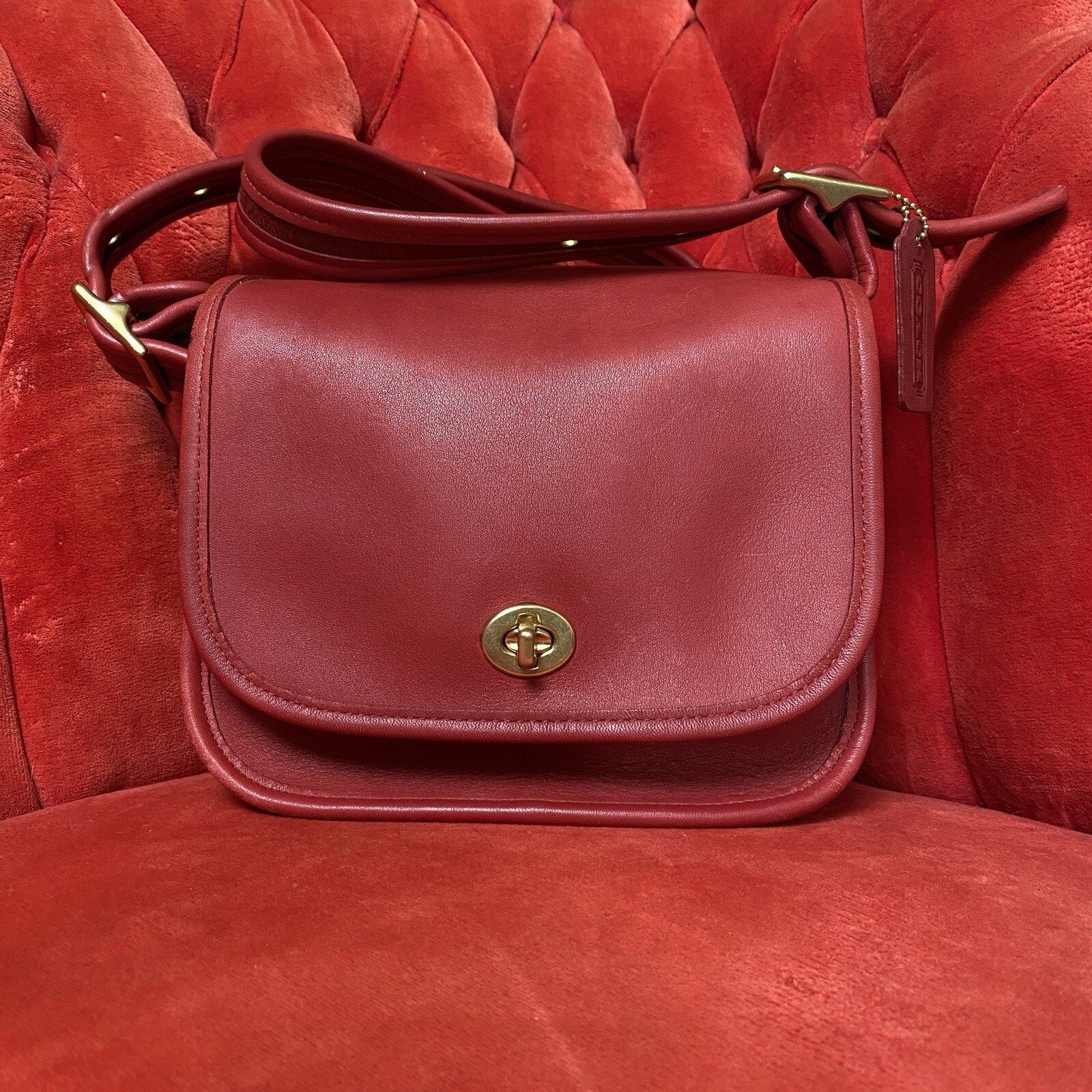 Coach Vintage Legacy Small Flap Shoulder Bag Purse Re… - Gem