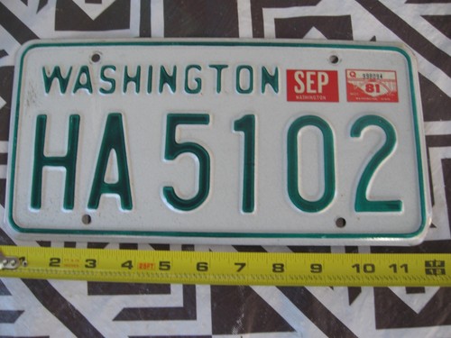 WASHINGTON STATE AUTO LICENSE PLATE WHITE/GREEN 1968 - 1982 HA 5102 81 ...