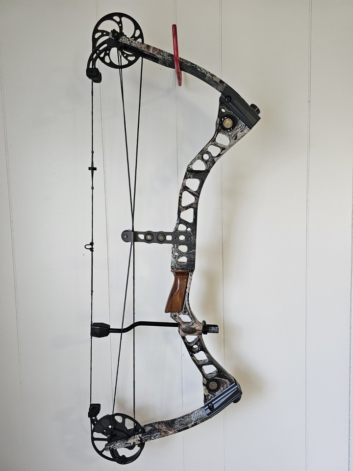 Mathews Switchback Compound Bow 30/70 | eBay