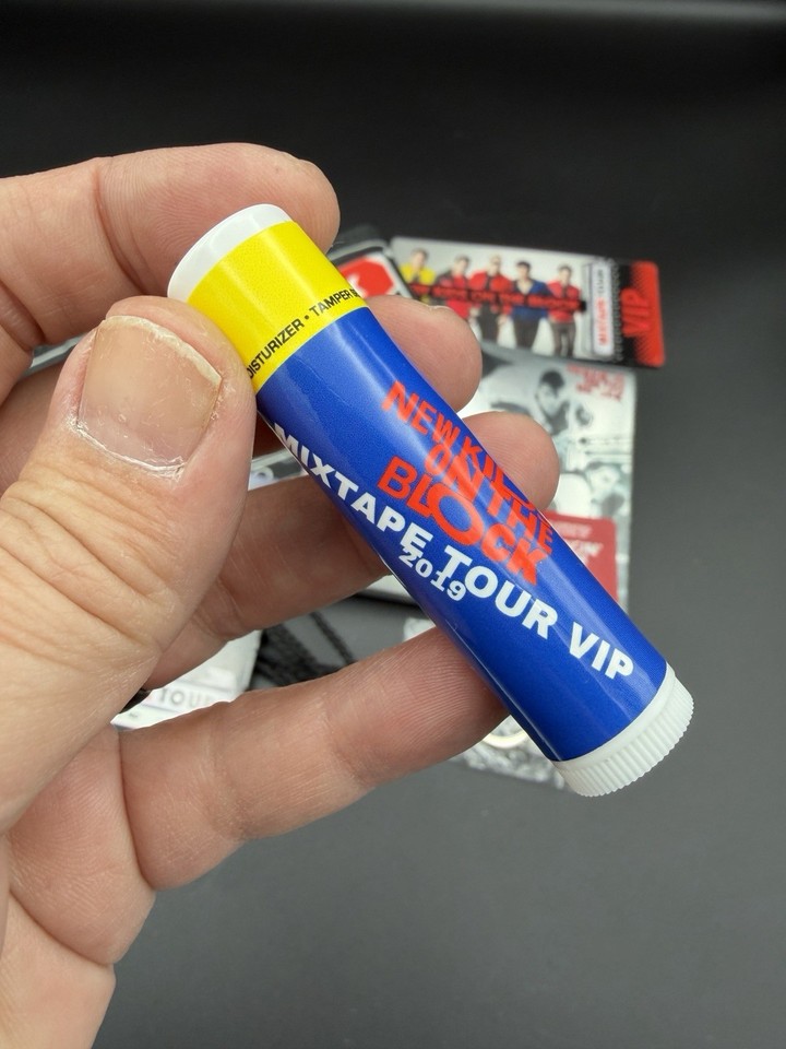 NKOTB VIP Set 2019 Mixtape Tour, Makeup Bag, CD, Keychain New Kids On ...