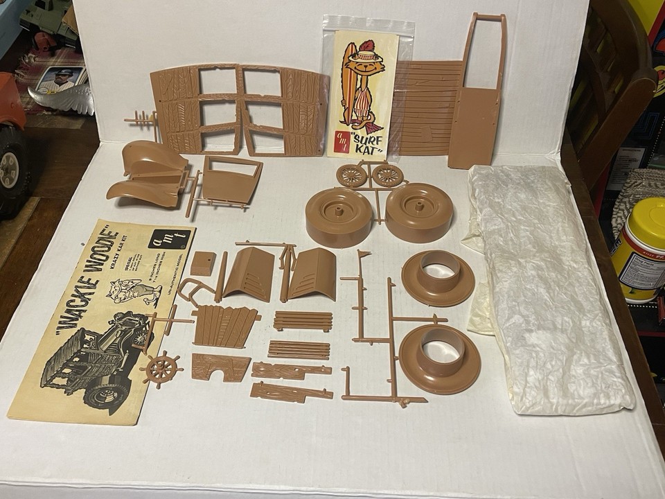 AMT Wackie Woody Krazy Kar Kit 9" Model Original 1965 W/Surf Kat Decal ...