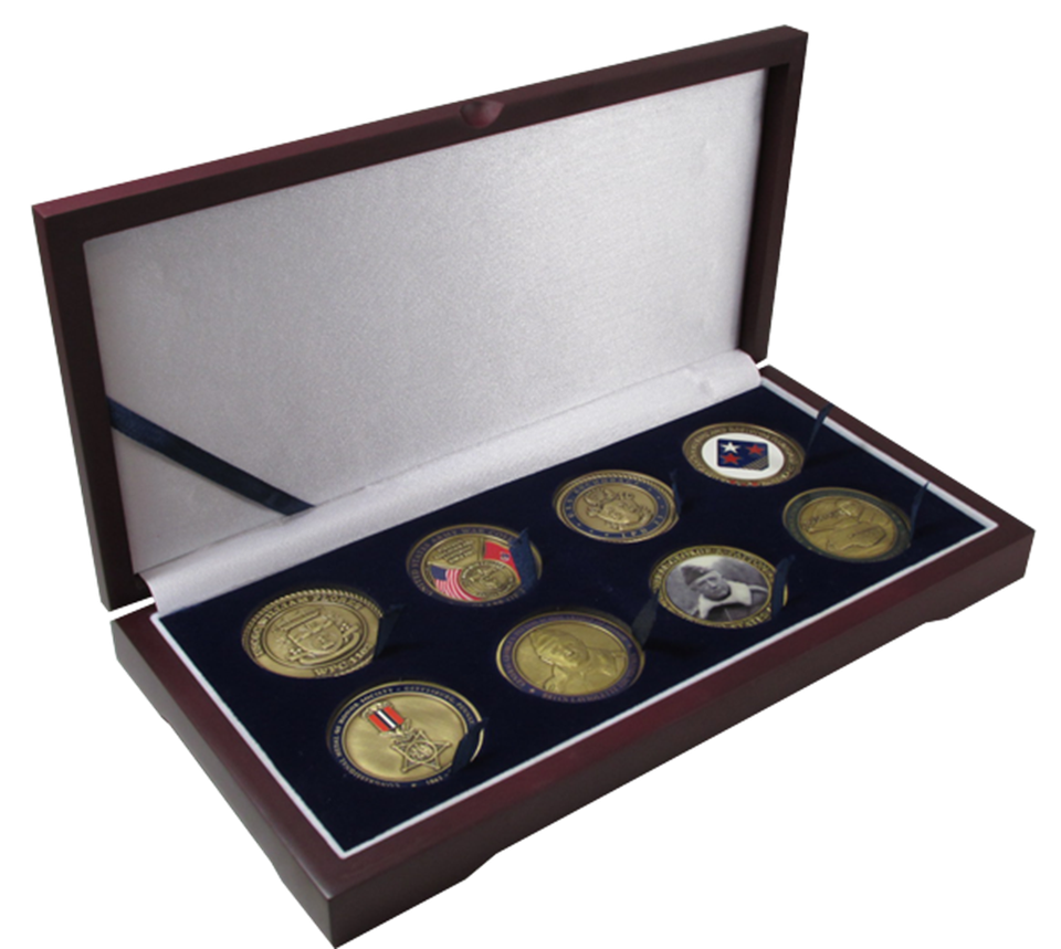 Wood Display Box Holds 8 Eight Large (Silver Dollar/Challenge) Coin ...