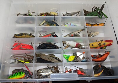 HUGE LOT Vintage Lures Crank Baits Flatfish Spoons Spinners Frog ...