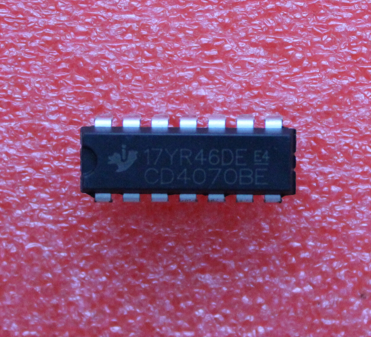 10pcs CD4070BE CD4070 Integrated Circuit IC DIP-14 | eBay