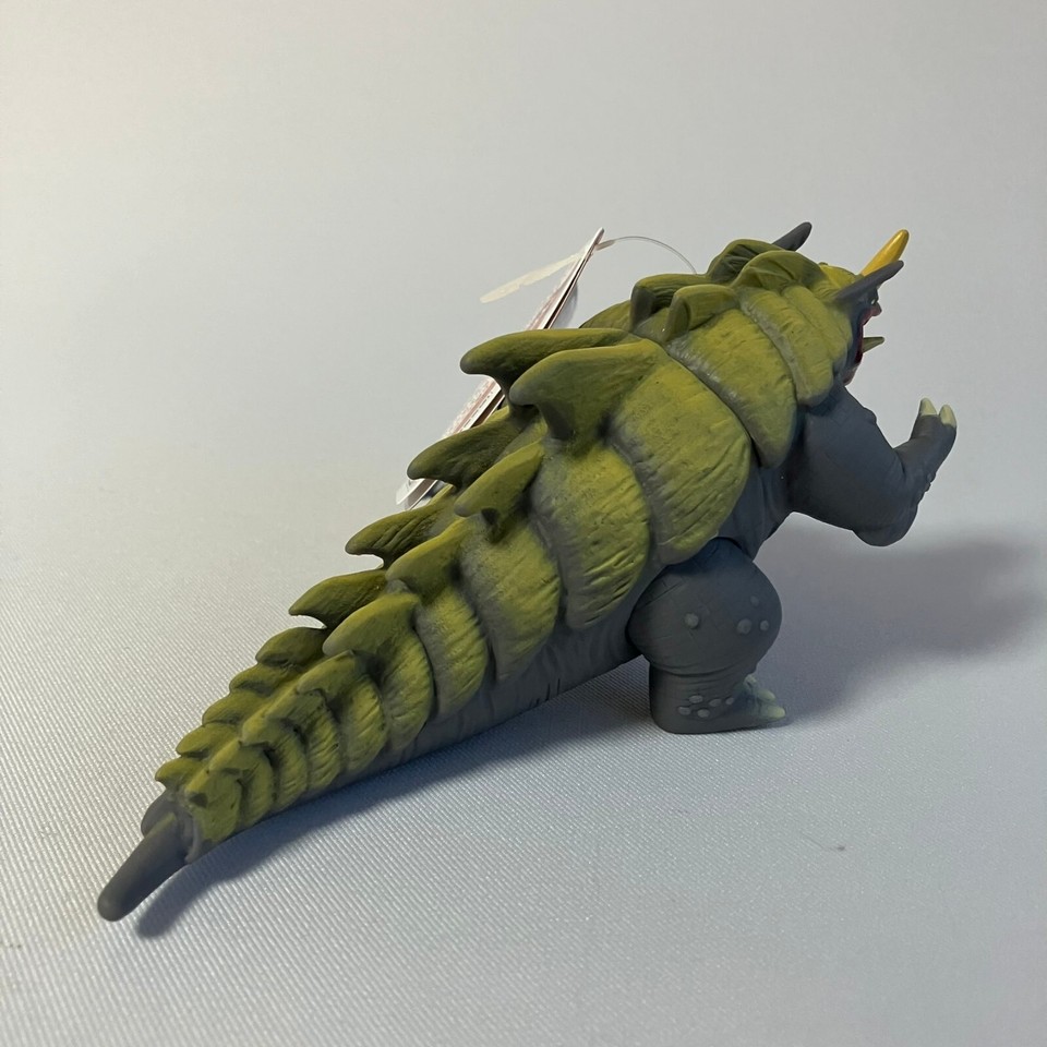 Bandai Ultraman Ultraman: Rising Ultra Monster Series 215 Neronga Pvc ...