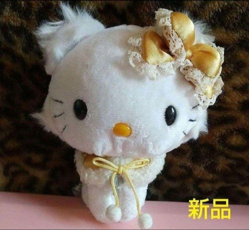 SANRIO HELLO KITTY CHARMY RARE | eBay